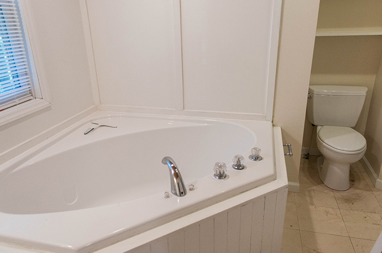 Grapevine House - Holton Mountain Rentals
