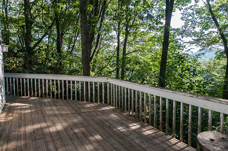 Grapevine House - Holton Mountain Rentals
