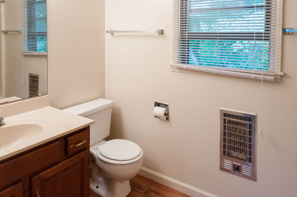 Wickham Square - Holton Mountain Rentals