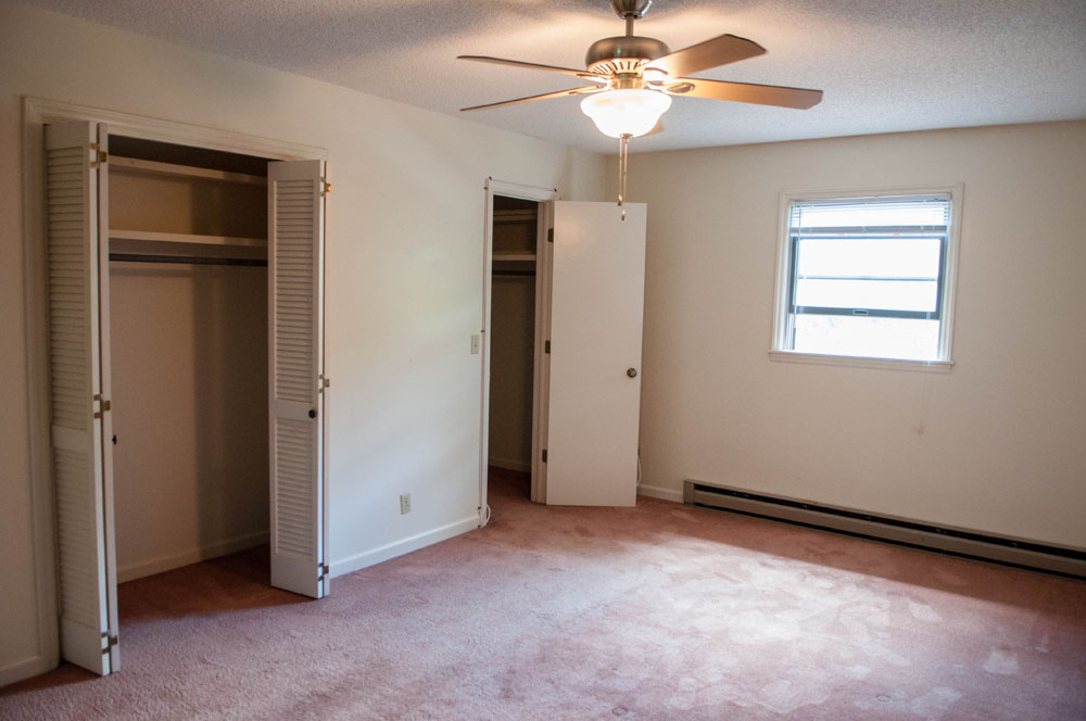 Wickham Square - Holton Mountain Rentals